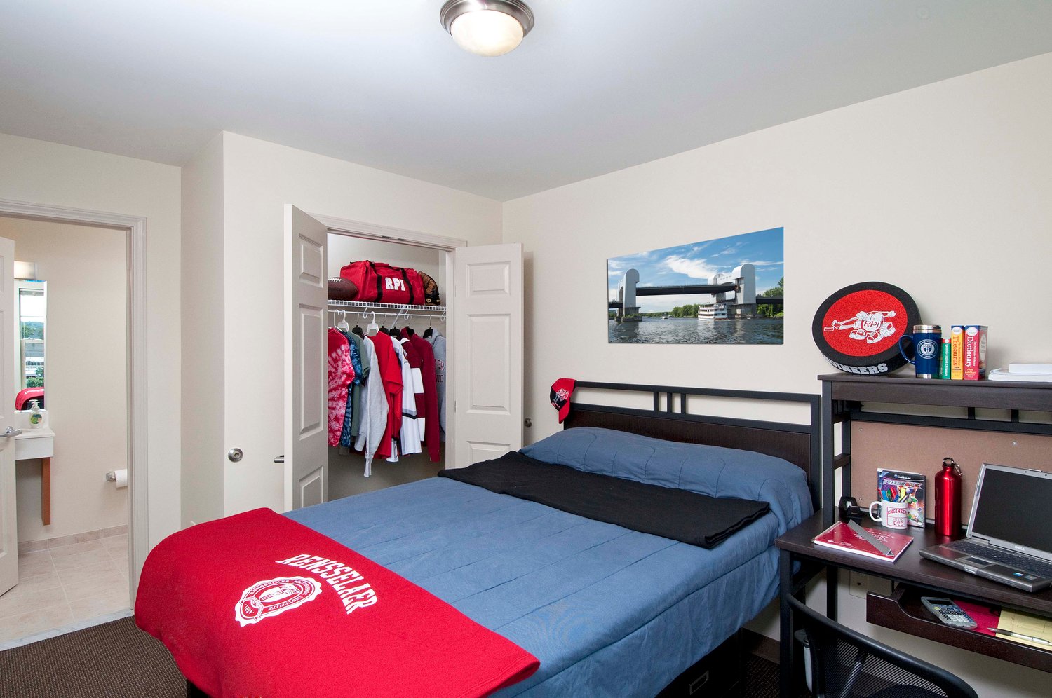 College Suites at City Station West